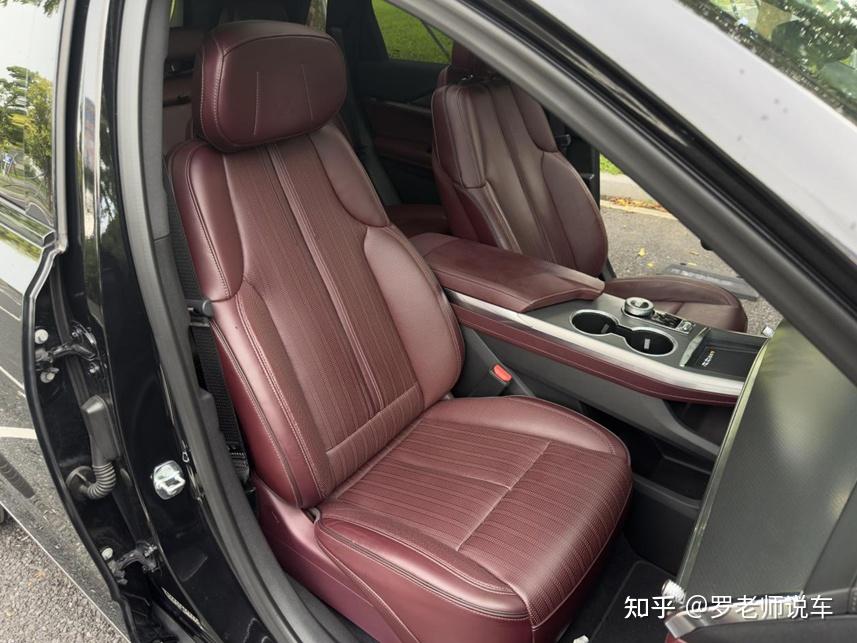 凯迪拉克XT5对比奥迪Q5L，谁才是豪华SUV的理想之选？ - 知乎