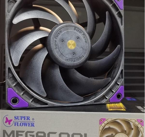“巨风”过境：振华MEGACOOL散热风扇简评 - 知乎