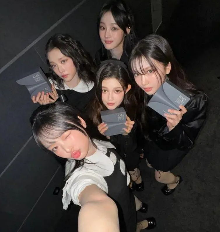 Danielle凭借独特空灵气息、疗愈嗓音圈粉无数，这五件事认识她 - 知乎