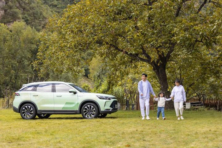 家用SUV的高端较量 北京X7、CS75 PLUS、瑞虎8 PLUS谁最卷？ - 知乎