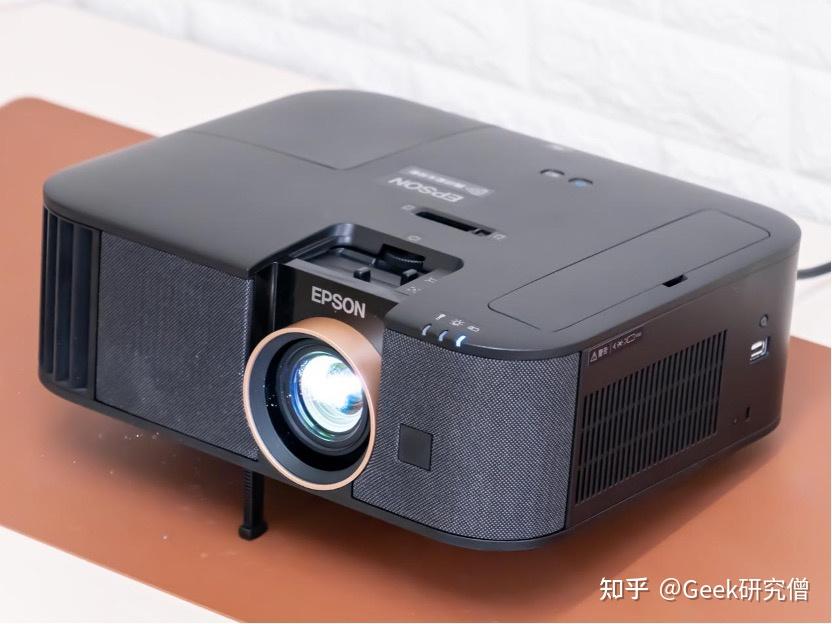 高端 4K 灯泡投影机到底有多强，爱普生 CH-TW6280T 测评详解告诉你 - 知乎