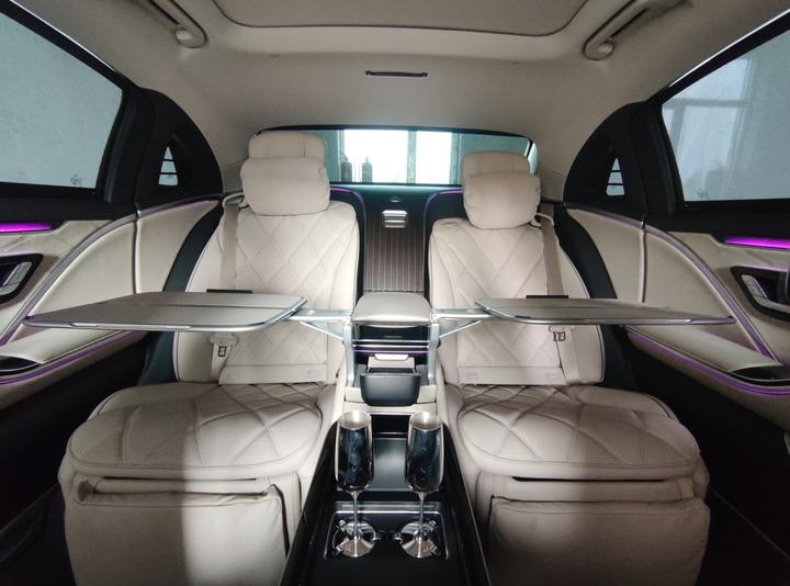 想把迈巴赫S480改装成迈巴赫S680？这次的改装案例你可以参考一下 - 知乎