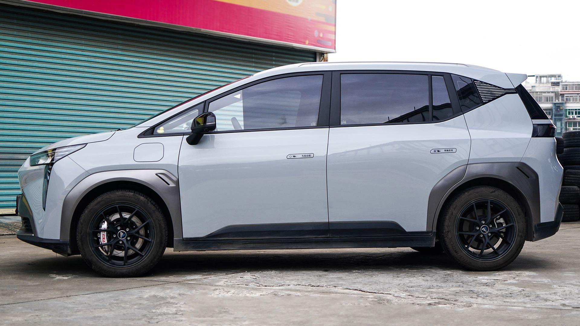 改装案例丨埃安Y升级P40NS大四活塞刹车卡钳套件 - 知乎