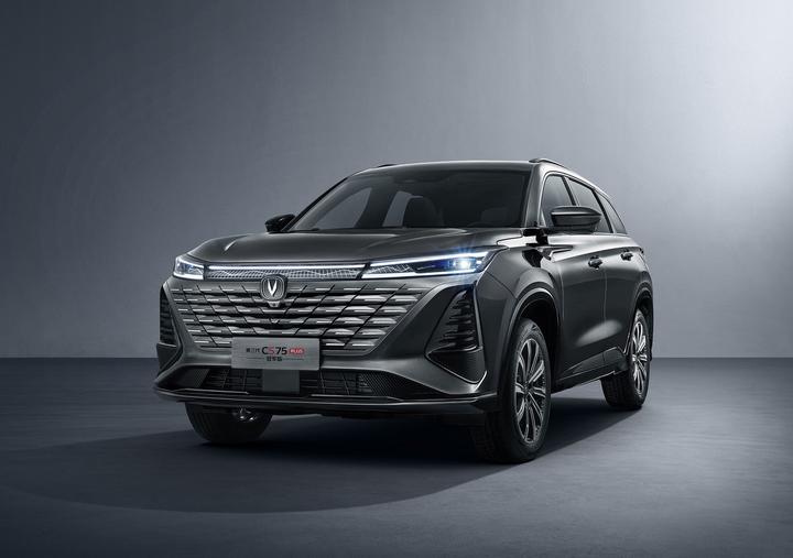 现款12.49万起售，长安CS75 PLUS冠军版官图发布，售价多少会火？ - 知乎