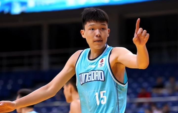 入选U19世界杯最佳二阵，还获NCAA主帅青睐，杨瀚森还要打CBA吗 - 知乎