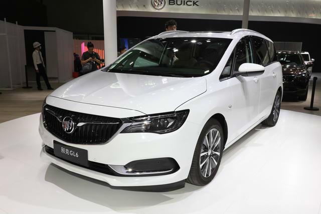 内饰向大哥看齐！实拍新款上汽通用别克GL6 - 知乎