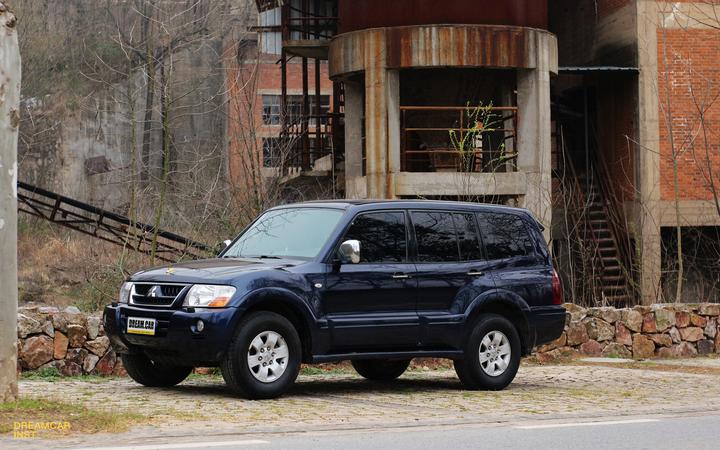 四万多的硬核玩具，手动帕杰罗V73轻轻体验 - 知乎