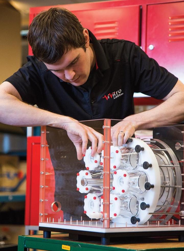 测试设备定制和设计 ViVitro Labs测试设备设计中心为需要先进设备解决方案来测试创新心血管设备的客户提供工程服务 - 知乎
