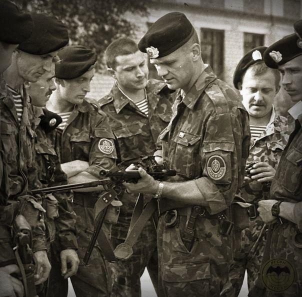 档案：暴走的“黑色贝雷帽”--里加OMOH - 知乎