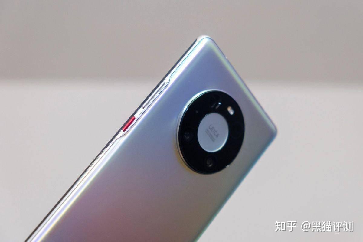 华为Mate40：惨遭山寨！