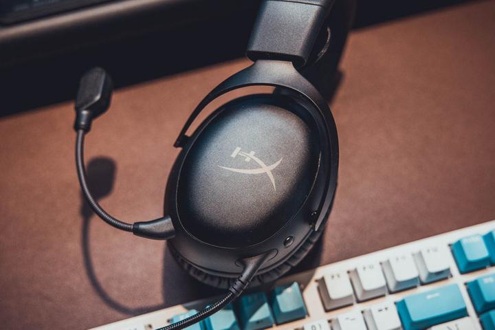 越级体验：HyperX 飓风3 游戏耳机 - 知乎