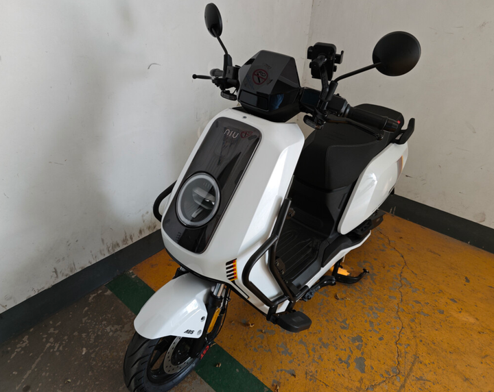 小牛NXT Ultra2025款（小牛nxt ultra大师版电动车）怎么样？体验一周优缺点测评 - 知乎