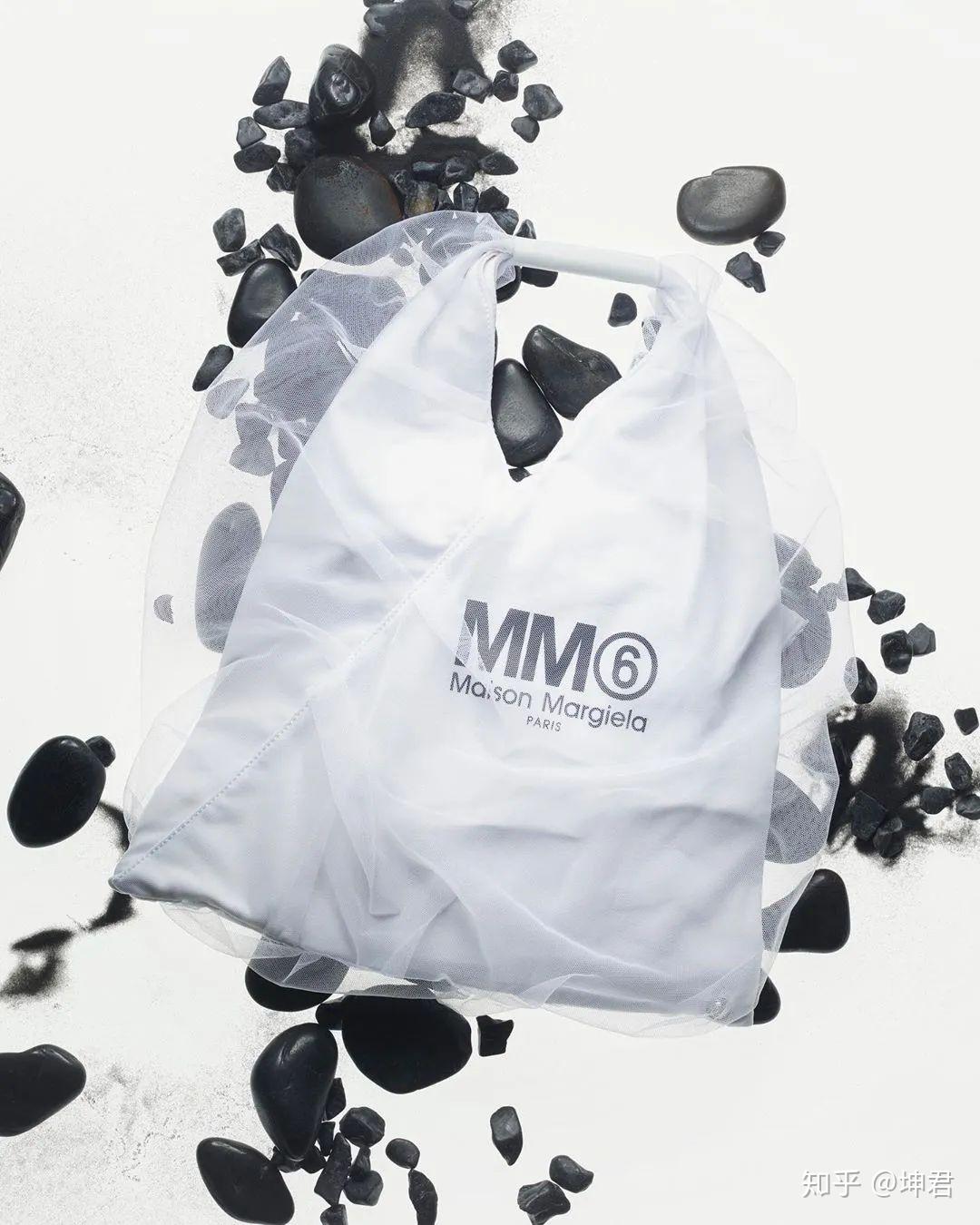 时装品牌丨MM6 Maison Margiela 小叛逆的鬼马老灵魂 - 知乎