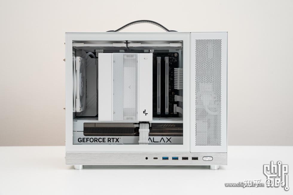 自带提手的MATX小钢炮，闪鳞 G350 + 铭瑄 终结者 B850M + 影驰 5080 金属大师 装机 - 知乎