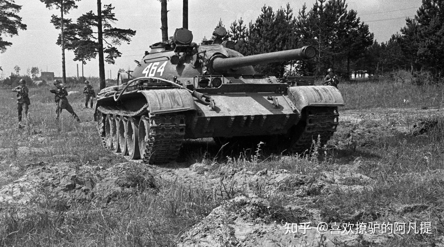 编号04：T-54各型号简介（第二部分）：1951年型、1951年指挥型、A型、A型指挥型 - 知乎
