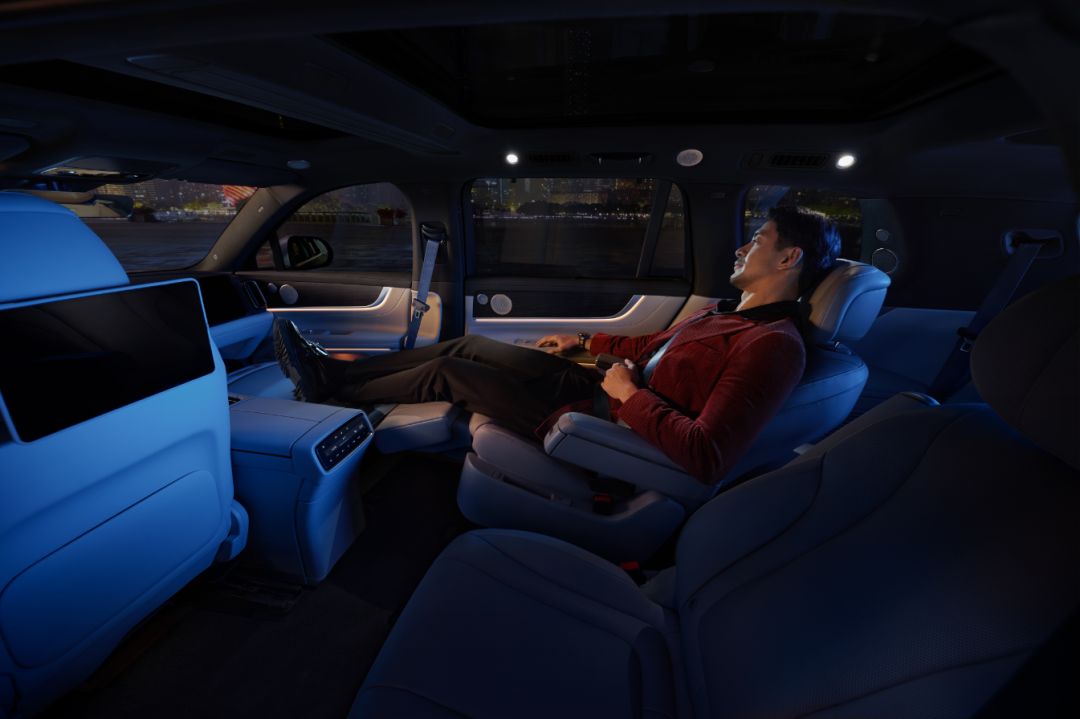 从零开始，奢享豪华—AITO问界M9零重力座椅深度解析 - 知乎