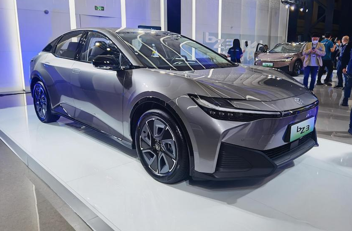 一汽丰田bZ3正式上市 售16.98-19.98万元 - 知乎