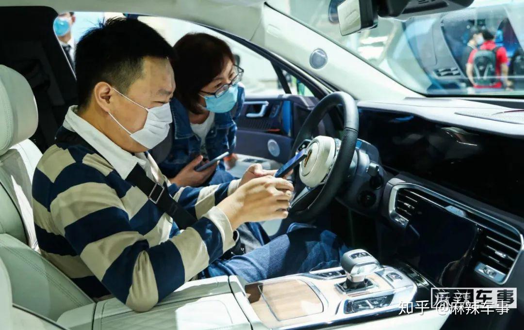 预售价55万至75万，红旗E-HS9未上市已先火丨北京车展 - 知乎