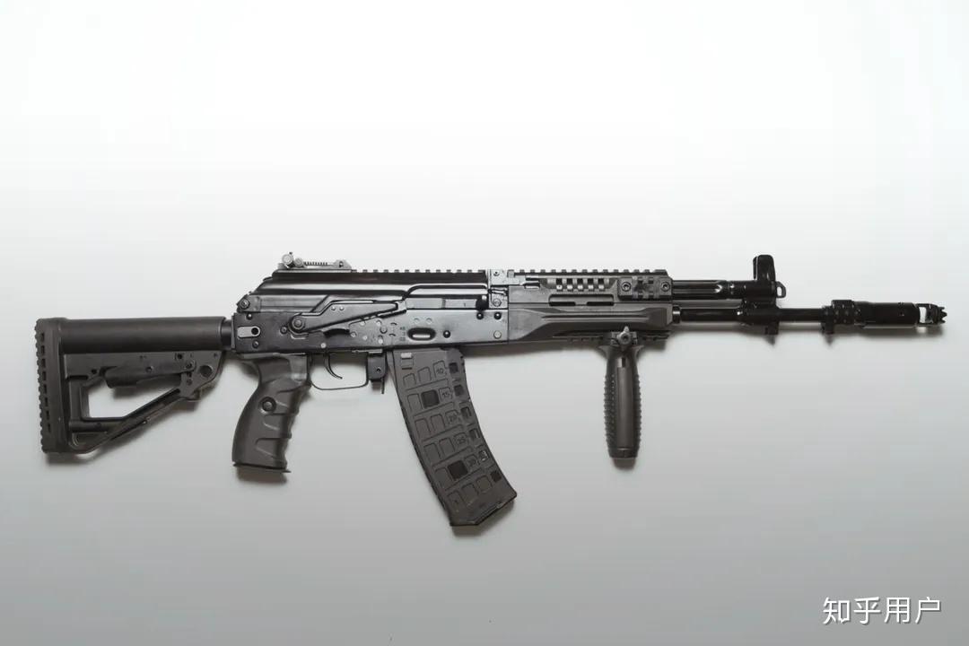 如何看待俄罗斯开始列装AK12/AK15枪族？ - 知乎