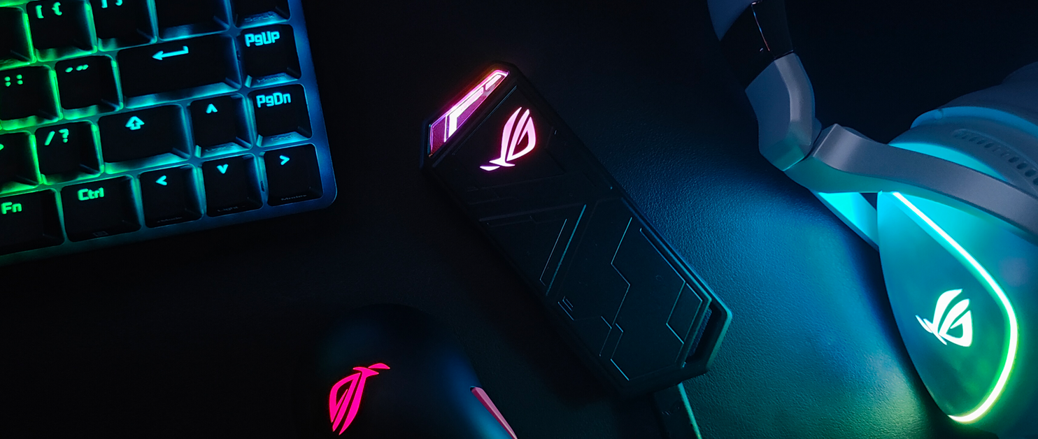 败家之眼：ROG幻影STRIX ARION S500移动固态硬盘好用吗？