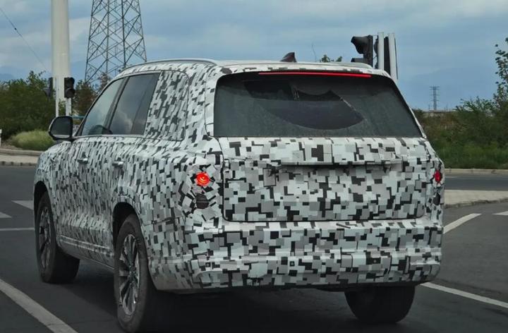 确定了！坦克800明年上市，搭配多种动力总成，有Hi4T车型 - 知乎