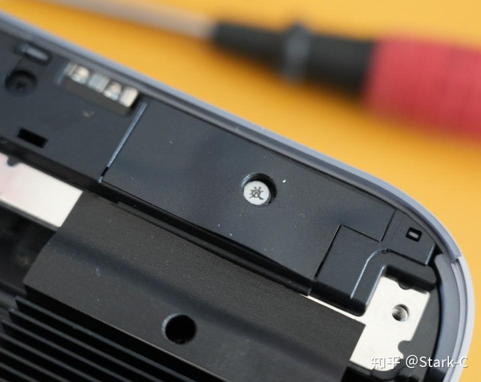 2025年首款全能主机，最具性价比的AI PC，零刻SER9 Pro（AI9 365）体验评测 - 知乎