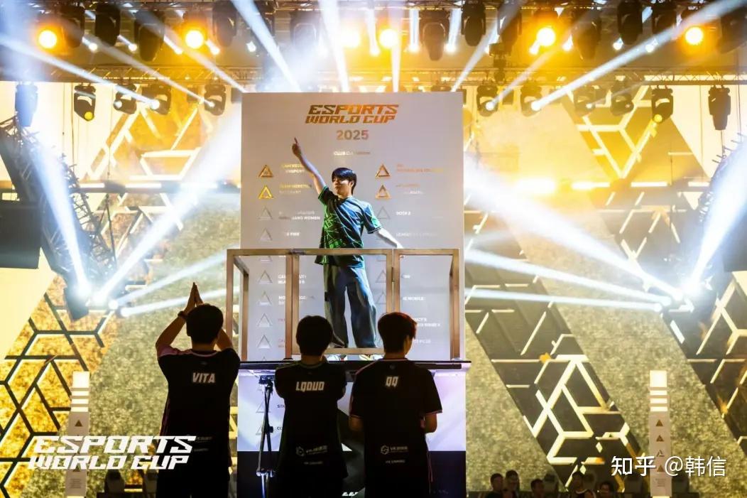 中国战队 VKG 于 2025 EWC 电竞世界杯夺得《APEX英雄》中国首冠，如何评价他们的表现？ - 知乎