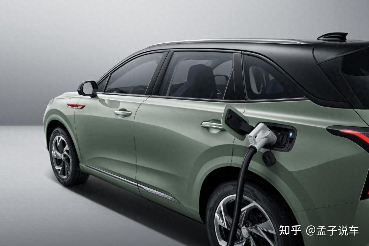 相信我，13万买插混SUV就选红旗HS3 PHEV，一周只充一次电 - 知乎