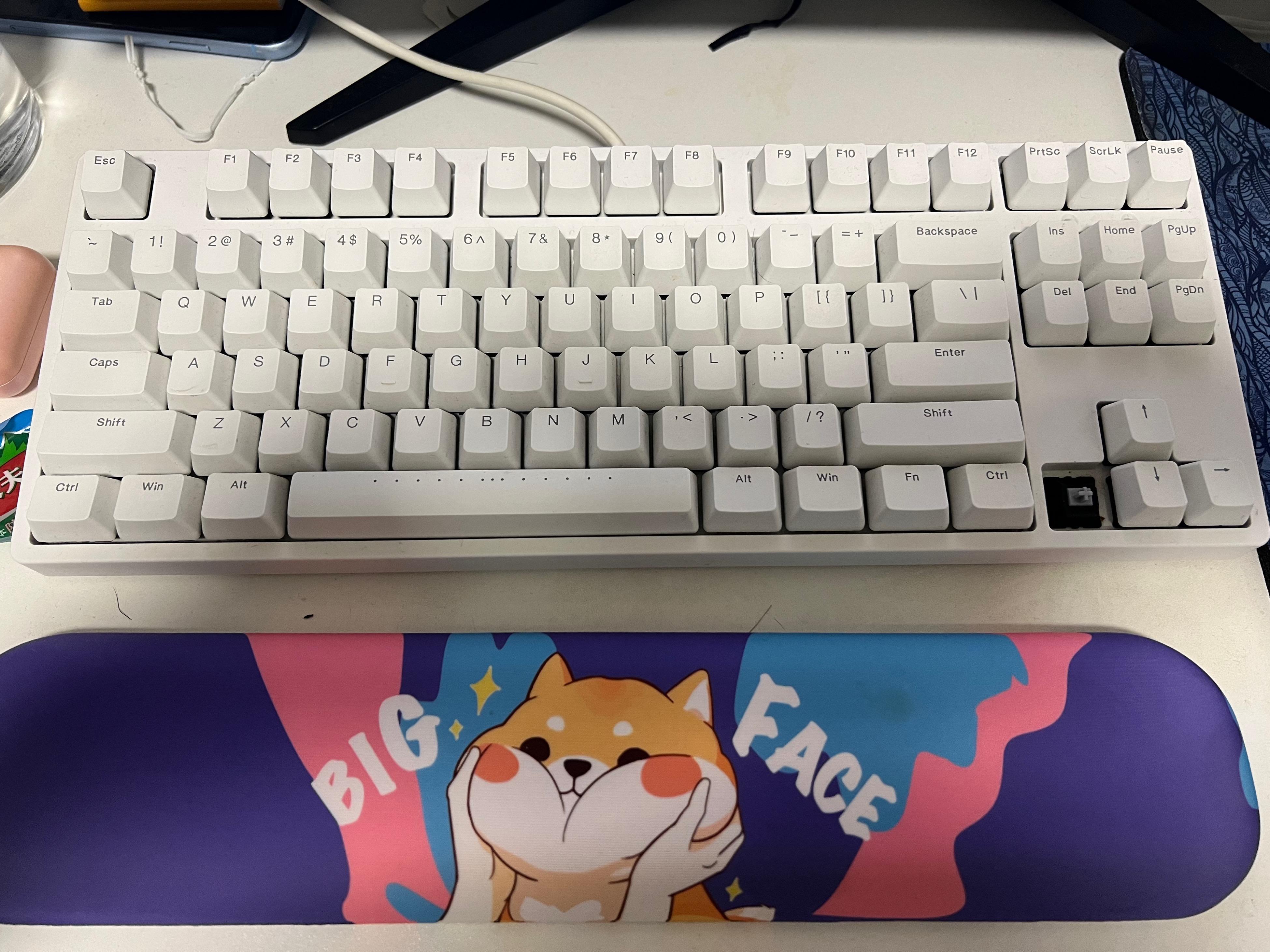 ikbc C87 使用测评——300 元最值得入手的入门级机械键盘