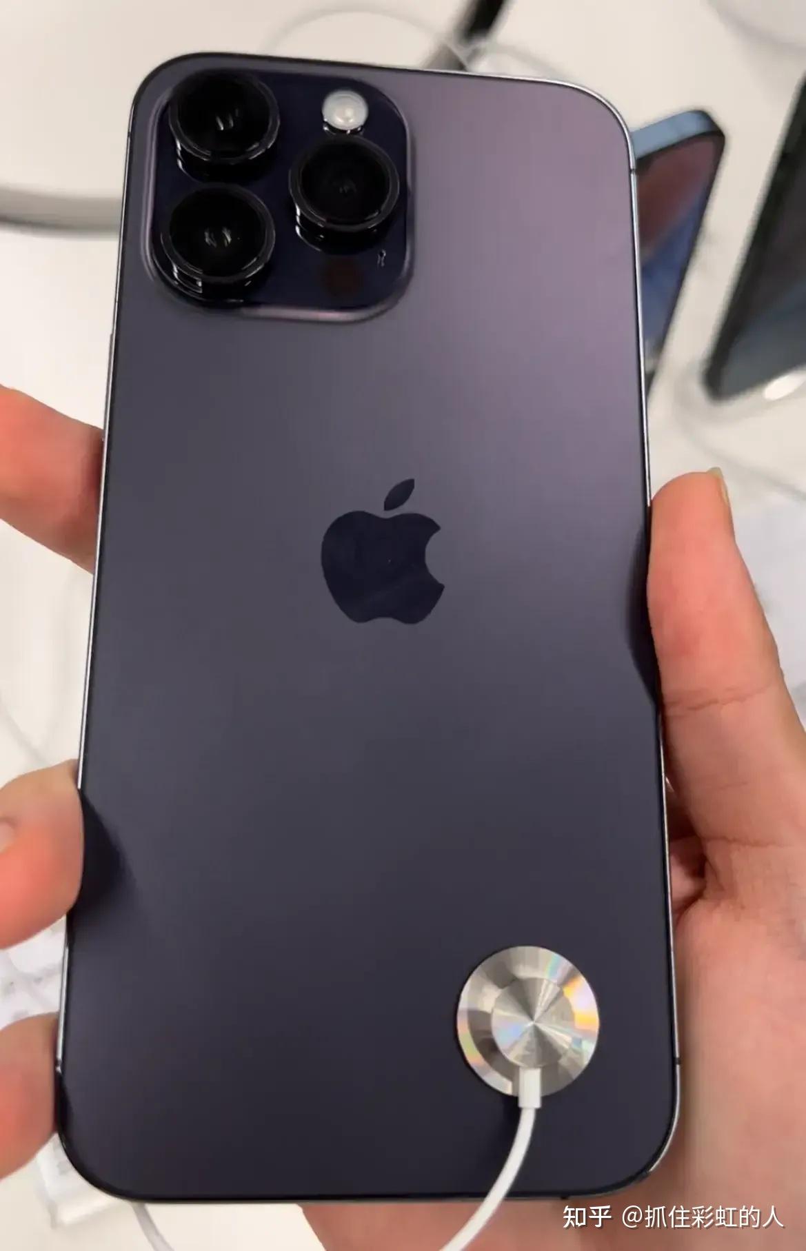 iphone14pro推荐哪个颜色？ - 知乎