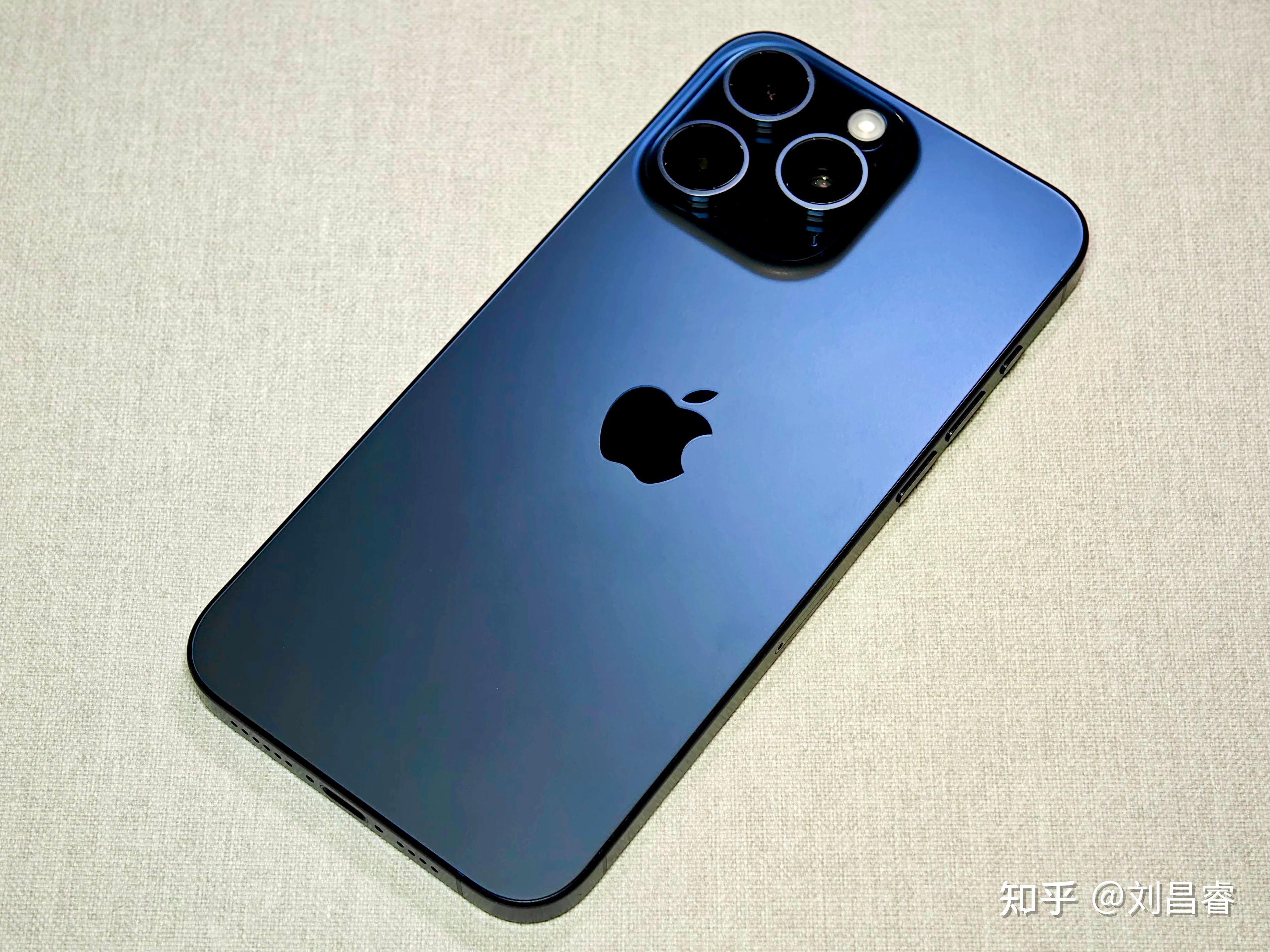 iPhone 15 系列首批测评出炉，和上代比有哪些升级或不足？ - 知乎