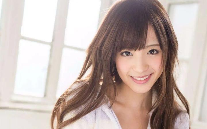 业界瘦身第一人，追梦女孩就是她！桃乃木香奈（桃乃木かな）Kana Momonogi！！！ - 知乎