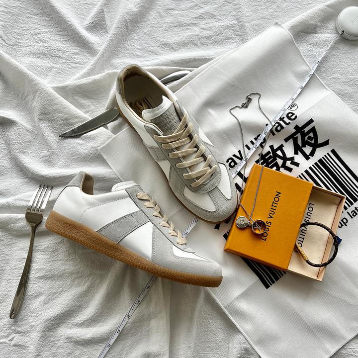 如何区分德训鞋鉴别mm6马吉拉鉴定真假 - 知乎