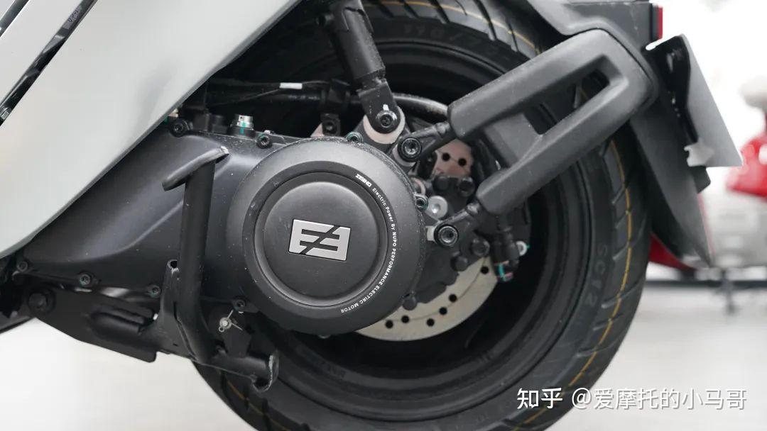 探秘极核AE7丨颜值动力安全全在线的电摩新宠 - 知乎