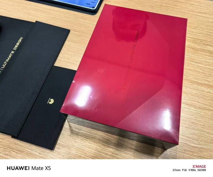 商家狂抢20台华为MateXT手机，每台赚2万，能赚40万 - 知乎