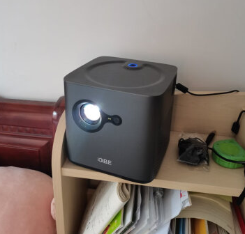 大眼橙 New X7D（大眼橙newx7d）投影仪怎么样？使用89天后优缺点评测 - 知乎