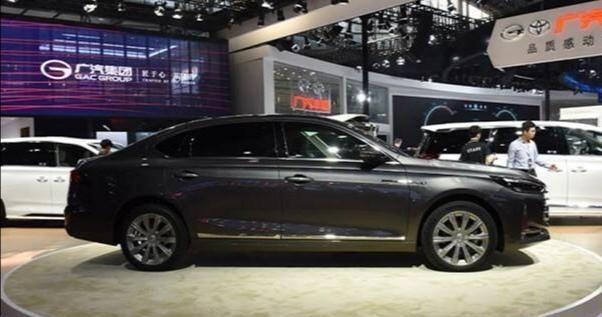 丐版就是双叉臂，2.0T榨出252马力，比凯美瑞漂亮 - 知乎