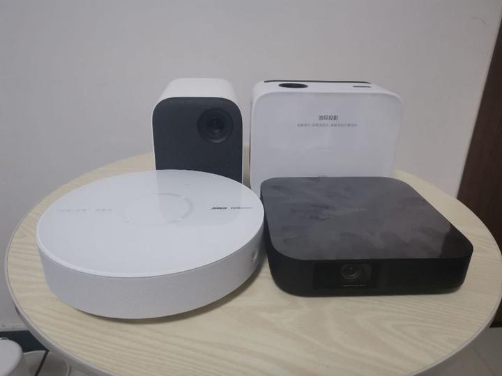 【投影仪实测】：极米NEW Z6X、坚果G9、当贝D3X、米家青春版2代哪款好？3000价位家用投影仪推荐！ - 知乎