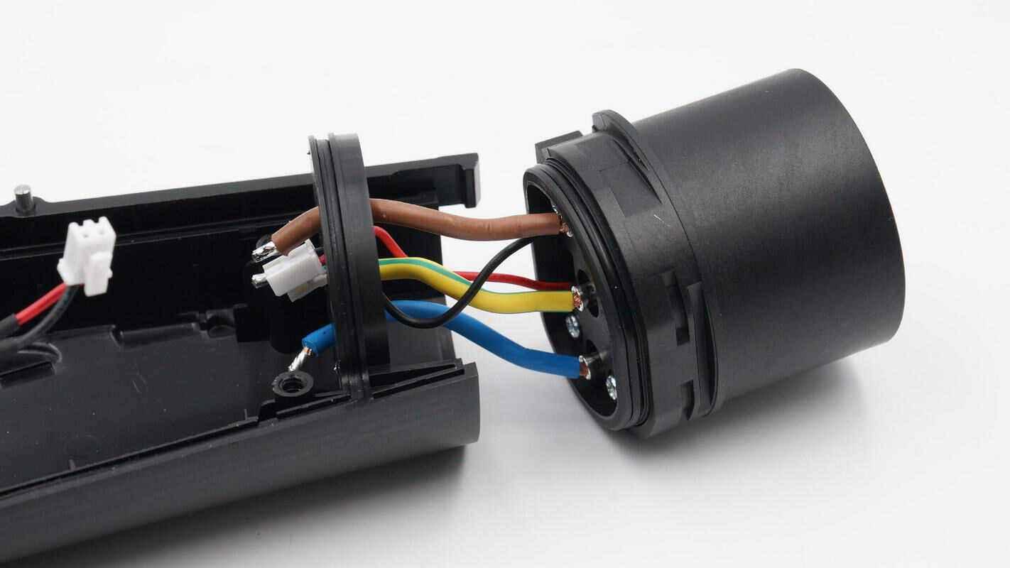 拆解报告：Aohi奥海3.5/4kW智能充放电一体枪 - 知乎