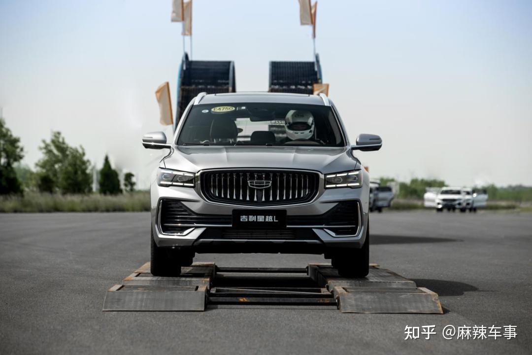 SUV颠覆者星越L全球动态首测，CMA架构真是强大到没朋友 - 知乎
