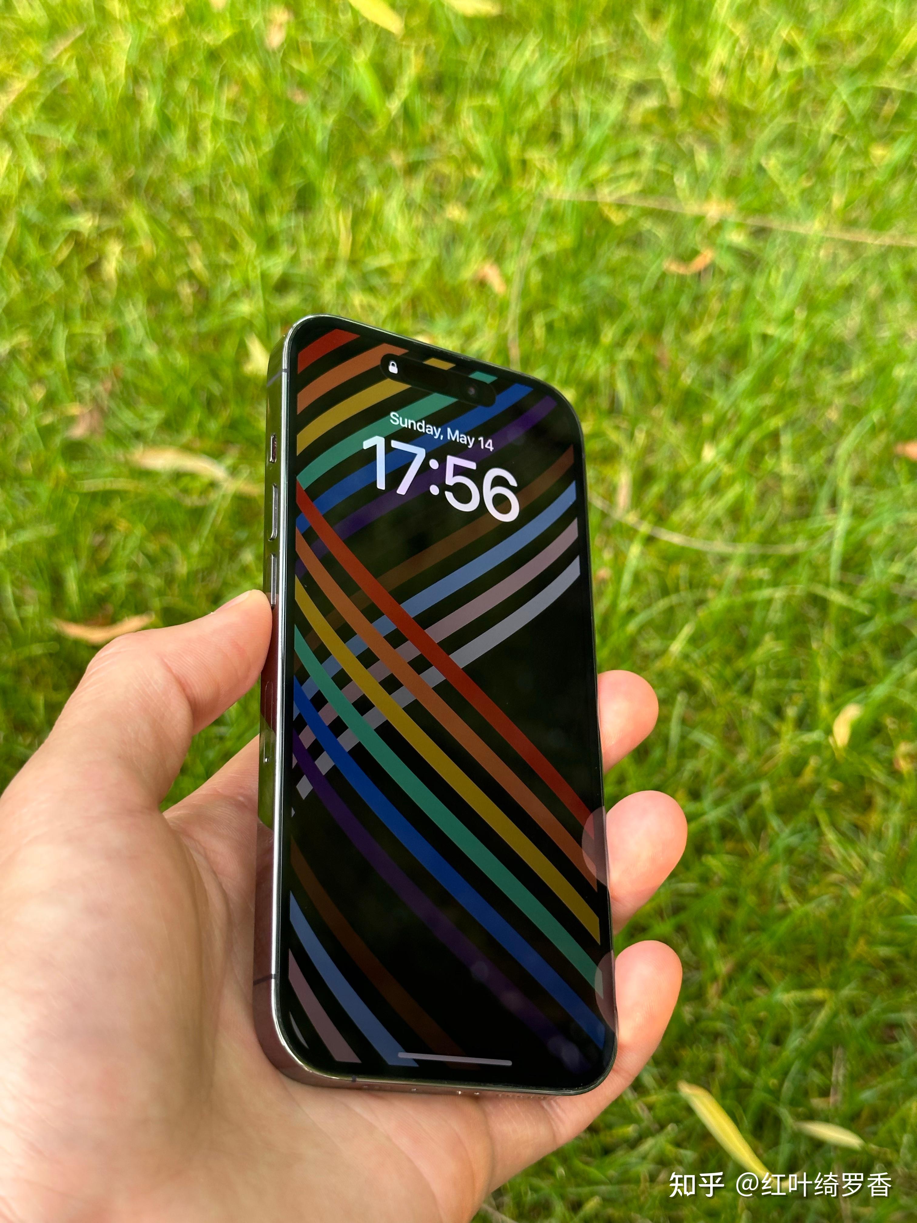 iPhone pro的120Hz和普通版的60Hz使用体感差距大嘛？ - 知乎