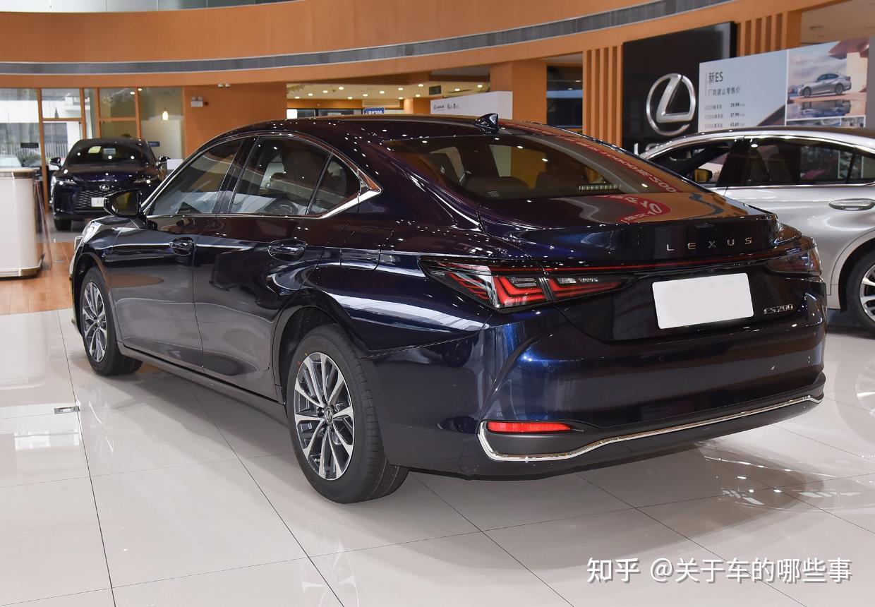 雷克萨斯es200怎么样：移动沙发+静音黑科技，佛系车主的快乐老家 - 知乎