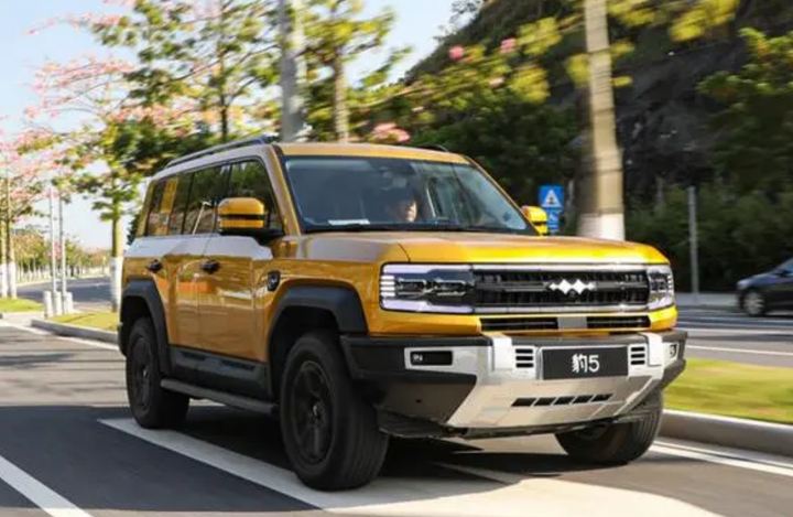 试驾豹5：DMO超级混动平台表现优异，改写国内硬派SUV市场格局？ - 知乎