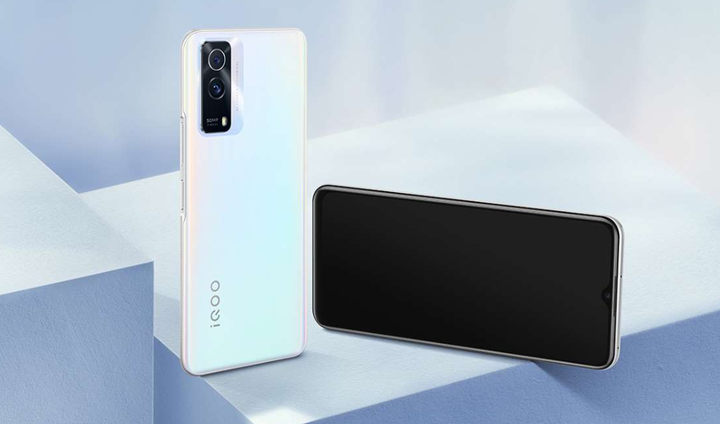 iQOO10比iQOO9外观上好看多啦！iQOO 10和红米K50至尊哪个更值得入手！iqoo10和一加Ace Pro哪个更值得入手！ - 知乎