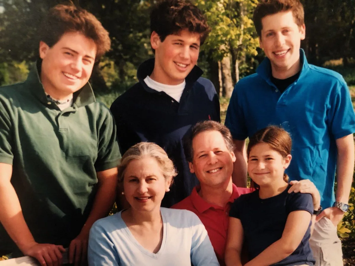 山姆 奥特曼 Sam Altman sister 的密秘 - 知乎