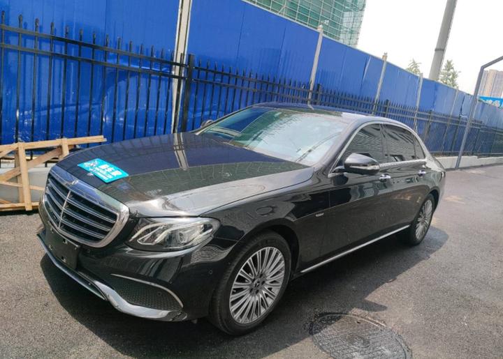 燃油车降价厉害！这辆开了3年的奔驰E300L报价35万，值得买吗？ - 知乎
