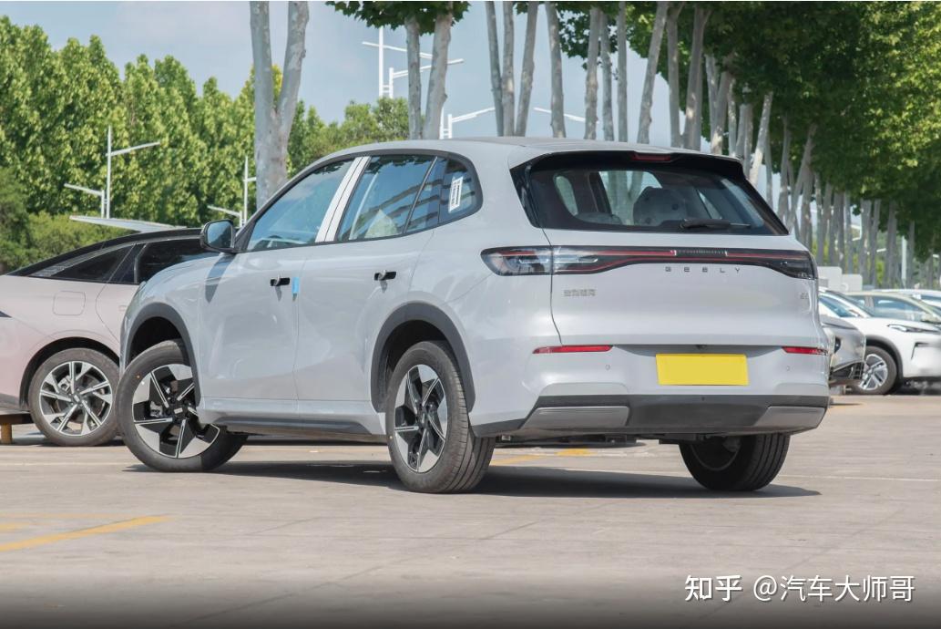 10-15万元选车，深蓝S05与银河E5，家用选谁更合适？ - 知乎