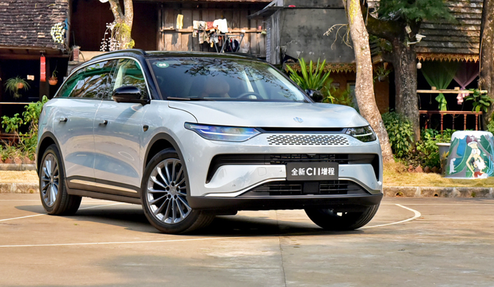 宋PLUS DM-i、深蓝S7、零跑全新C11三车横评，智驾能力谁更优？ - 知乎