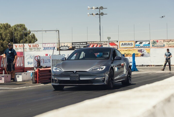 零百加速真有那么快？特斯拉Model S Plaid实测报告出炉 - 知乎