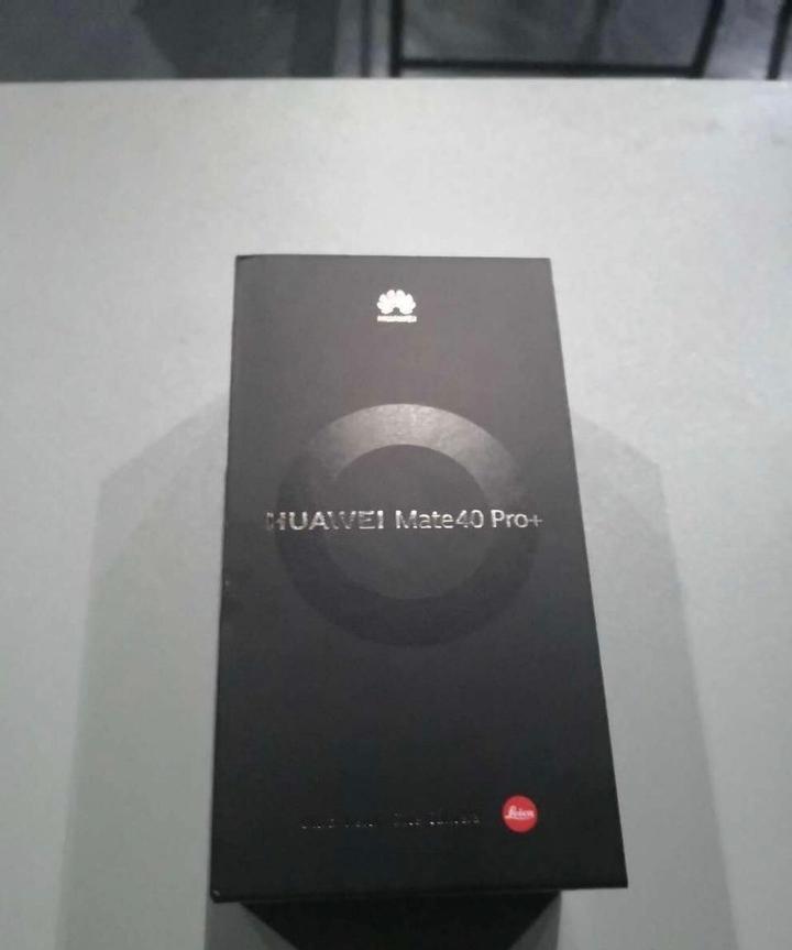华为Mate 40pro+包装盒曝光 - 知乎